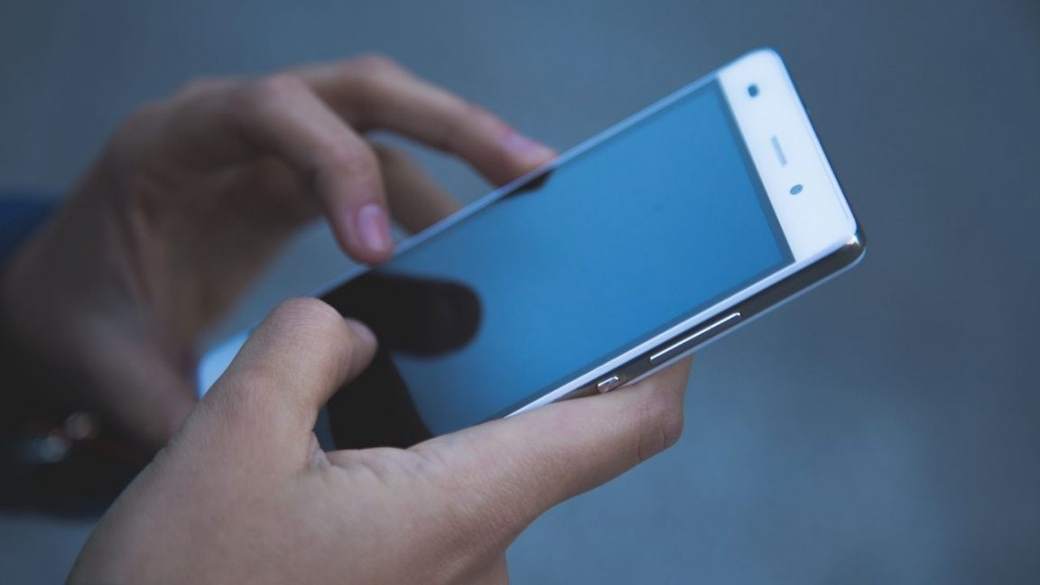 How to enable or disable random MAC addresses in smartphones | NoypiGeeks