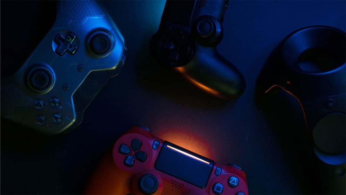 Physical vs Digital Video Games: which one should you get? | NoypiGeeks