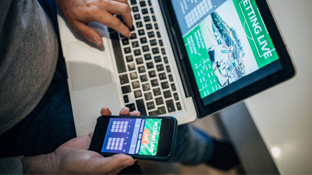PH gov't wants to stop influencers from promoting online gambling ...