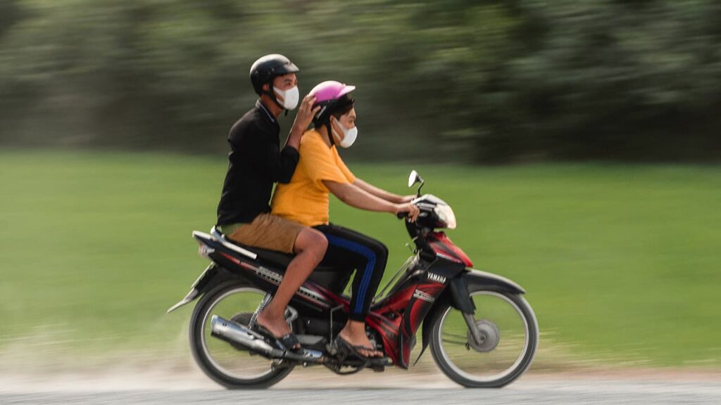 Single ticketing system: Motorcycle passengers wearing slippers also ...