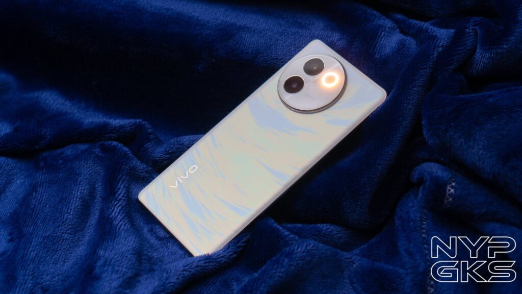 Capture your best memories feat. vivo V30e 5G with Sony IMX882 camera ...