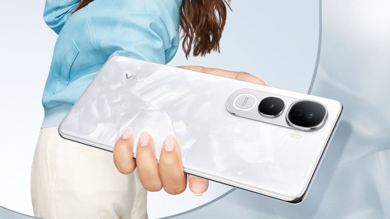 vivo Y400 Pro: Dimensity 7300 CPU, 120Hz Curved AMOLED, 5500mAh battery ...