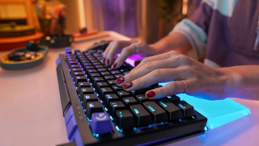 Logitech G512 X gaming keyboard unveiled with mix and match switches ...